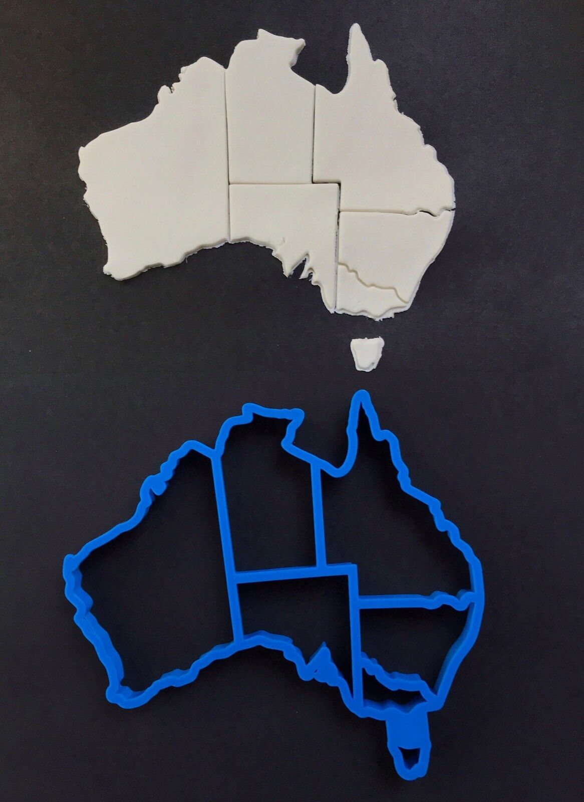 Jumbo Australia Map Cookie Cutter 25cm Different States Incl Tasmania ...